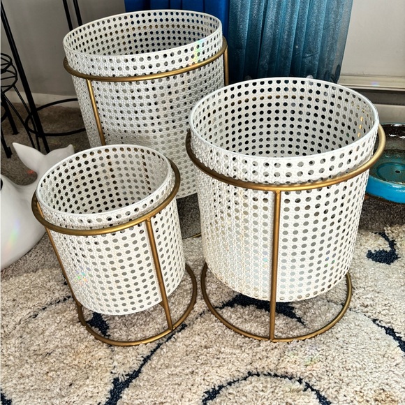 Accents | Floor Pots For Anything Plants 3 Sizes9112slip A Plant Right ...